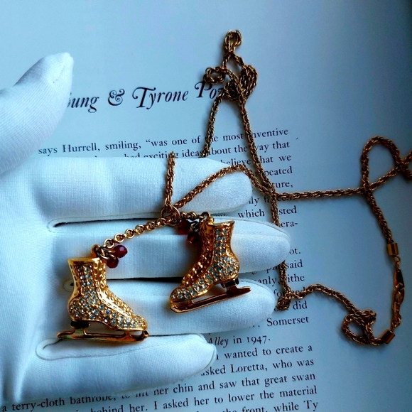 Swarovski | Jewelry | Vintage Chain Pendant By Authentic Swarovski ...